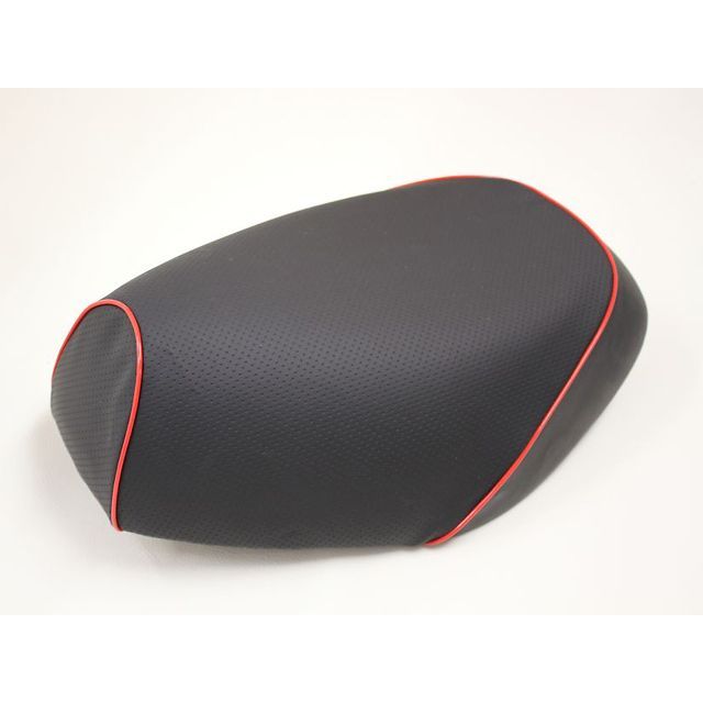 ●メーカー名：グロンドマン / Grondement●商品名：シグナスX SE44J（1YP） 国産シートカバー エンボス黒●タイプ：被せ 仕様：赤パイピング・タイプ：被せ 仕様：黄パイピングはこちら・タイプ：被せ 仕様：黒パイピングはこち...