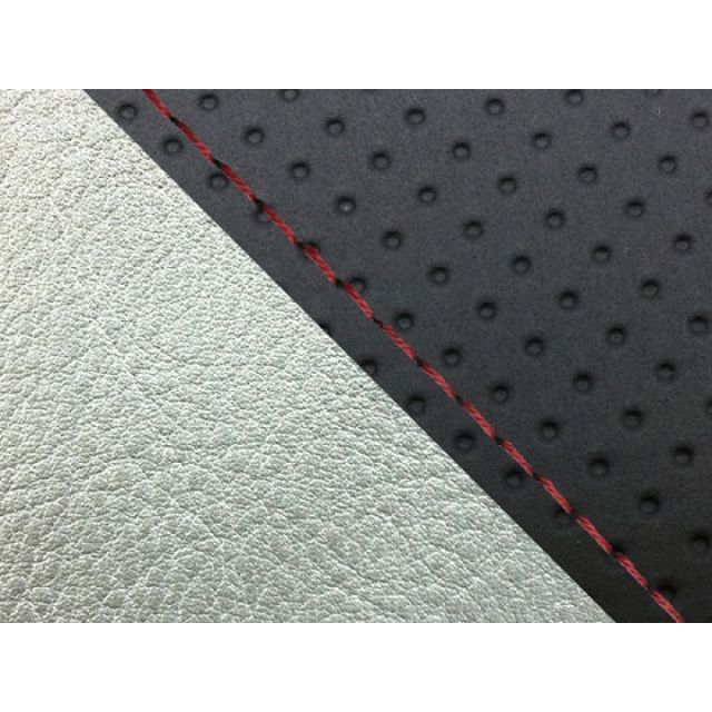 ●メーカー名：グロンドマン / Grondement●商品名：CBR1000RR（SC57） 国産シートカバー 張替 エンボス黒＆銀●仕様：赤ステッチ 適合：シングル（フロント側）●メーカー品番：GH5574HC854S40●JANコード：...