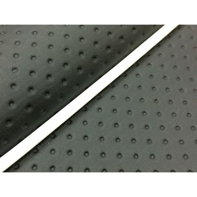 ●メーカー名：グロンドマン / Grondement●商品名：ハンターカブ（CT110/鉄爪） グロンドマン国産シートカバー 張替（フルエンボスブラック）●仕様 白パイピング・仕様：黒パイピングはこちら・仕様：赤パイピングはこちら・仕様：青...