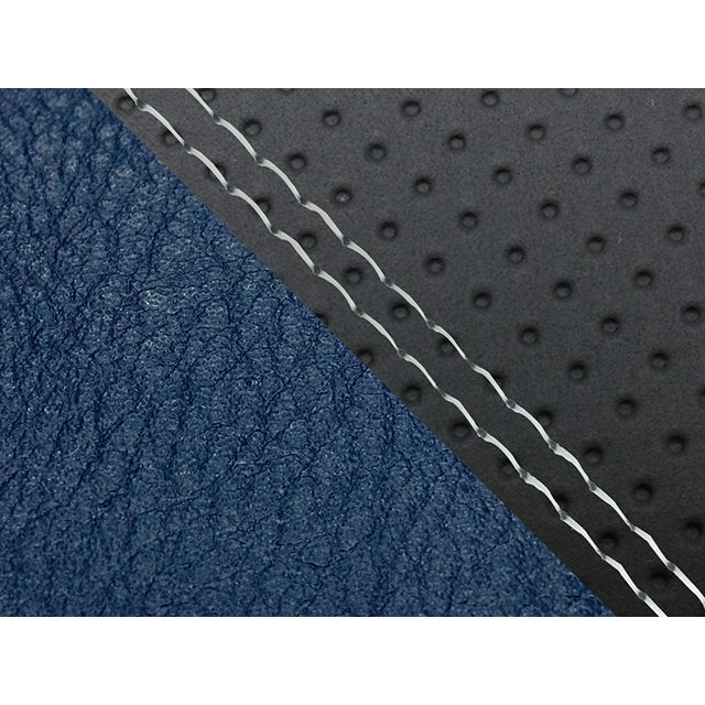 ●メーカー名：グロンドマン / Grondement●商品名：FZ1 フェザー（10年〜）シングル（フロント側） グロンドマン国産シートカバー 張替（エンボス黒・ネイビー）●仕様 透明ダブルステッチ・仕様：透明ステッチはこちら・仕様：黒ステ...