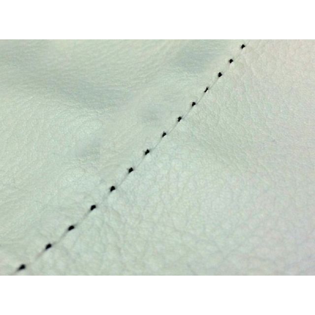 ●メーカー名：グロンドマン / Grondement●商品名：FZ1 フェザー（10年〜）タンデム（リア側） グロンドマン国産シートカバー 張替（グレー）●仕様 透明ダブルステッチ・仕様：透明ステッチはこちら・仕様：黒ステッチはこちら・仕様...