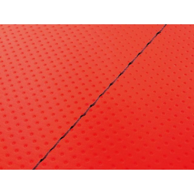 ●メーカー名：グロンドマン / Grondement●商品名：FZ1 フェザー（10年〜）タンデム（リア側） グロンドマン国産シートカバー 張替（フルエンボスレッド）●仕様 赤ステッチ・仕様：透明ステッチはこちら・仕様：黒ステッチはこちら・...