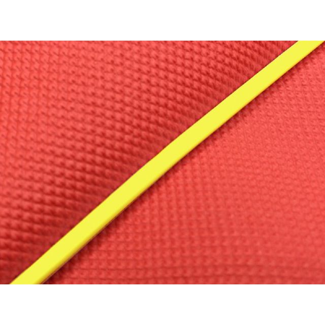 ●メーカー名：グロンドマン / Grondement●商品名：レブル250（MC13）前後/ベルト付 グロンドマン国産シートカバー 張替（スベラーヌレッド）●仕様 黄パイピング・仕様：黒パイピングはこちら・仕様：白パイピングはこちら・仕様：...