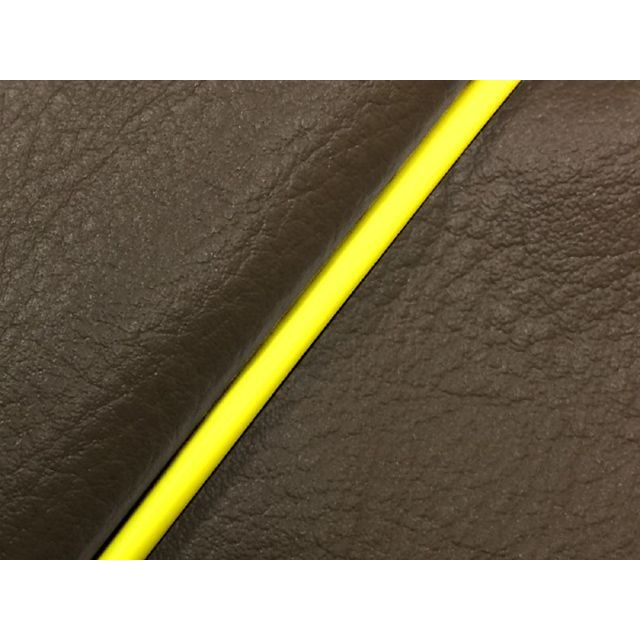 ●メーカー名：グロンドマン / Grondement●商品名：スカッシュ グロンドマン国産シートカバー 張替（ダークブラウン）●仕様 黄パイピング・仕様：黒パイピングはこちら・仕様：白パイピングはこちら・仕様：赤パイピングはこちら・仕様：青...