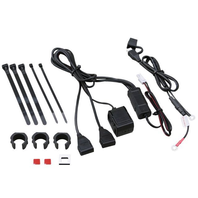 ●メーカー名：デイトナ / DAYTONA●商品名：バイク専用電源 USB（5V/2.1A）＋シガーソケット（12V/10A） 1ポート●USBタイプ：2ポート・USBタイプ：1ポートはこちら●メーカー品番：93043●JANコード：490...