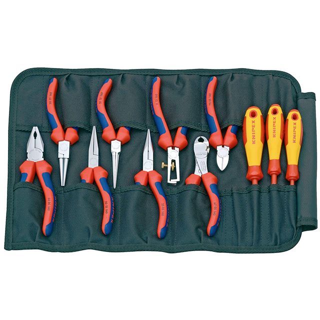 ●メーカー名：クニペックス / KNIPEX●商品名：001941LE ロールバッグ（270MM）●メーカー品番：・001941LE●JANコード：4003773035930商品の保証は、メーカー保証書の内容に準じます。備考巻き上げ式工具入...
