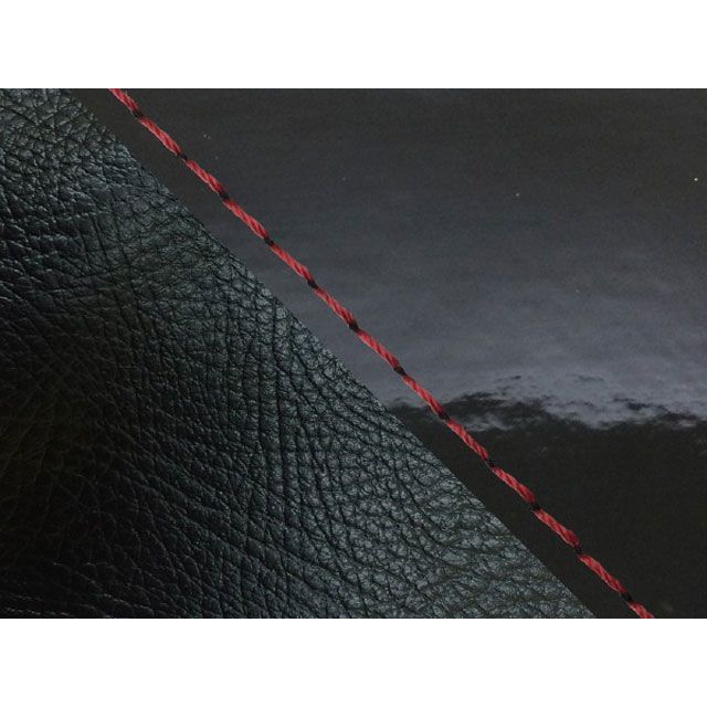 ●メーカー名：グロンドマン / Grondement●商品名：ダンク（AF74） 国産シートカバー 張替 エナメルブラック＆黒●仕様 赤ステッチ・仕様：黒ステッチはこちら・仕様：黒ダブルステッチはこちら・仕様：赤ダブルステッチはこちら・仕様...