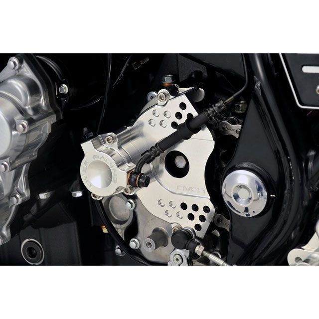 ●メーカー名：オーバーレーシング / OVER RACING●商品名：スプロケットカバー（シルバー）●メーカー品番：・57-181-12●JANコード：4539770112980OVERRACINGから直接取寄せ。目安の納期ですが、受注生産...