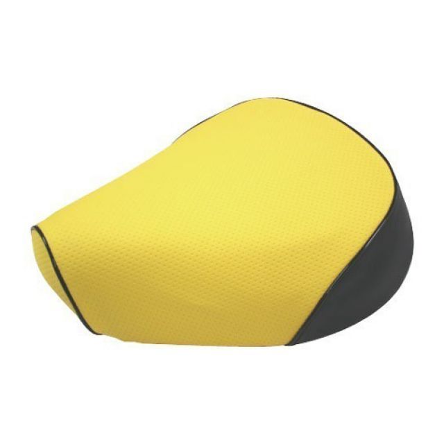 ●メーカー名：グロンドマン / Grondement●商品名：トピック（AF38） 国産シートカバー 張替 エンボスイエロー●仕様 黒パイピング・仕様：黄パイピングはこちら・仕様：黒ステッチはこちら・仕様：黒ダブルステッチはこちら・仕様：青...