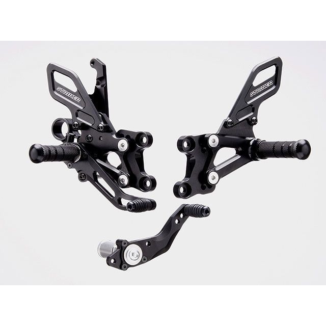 ●メーカー名：ストライカー / STRIKER●商品名：スペシャルステップキット 4ポジション（ブラック）●メーカー品番：SS-AA2142B●JANコード：4580363911633商品の保証は、メーカー保証書の内容に準じます。カラーブラ...