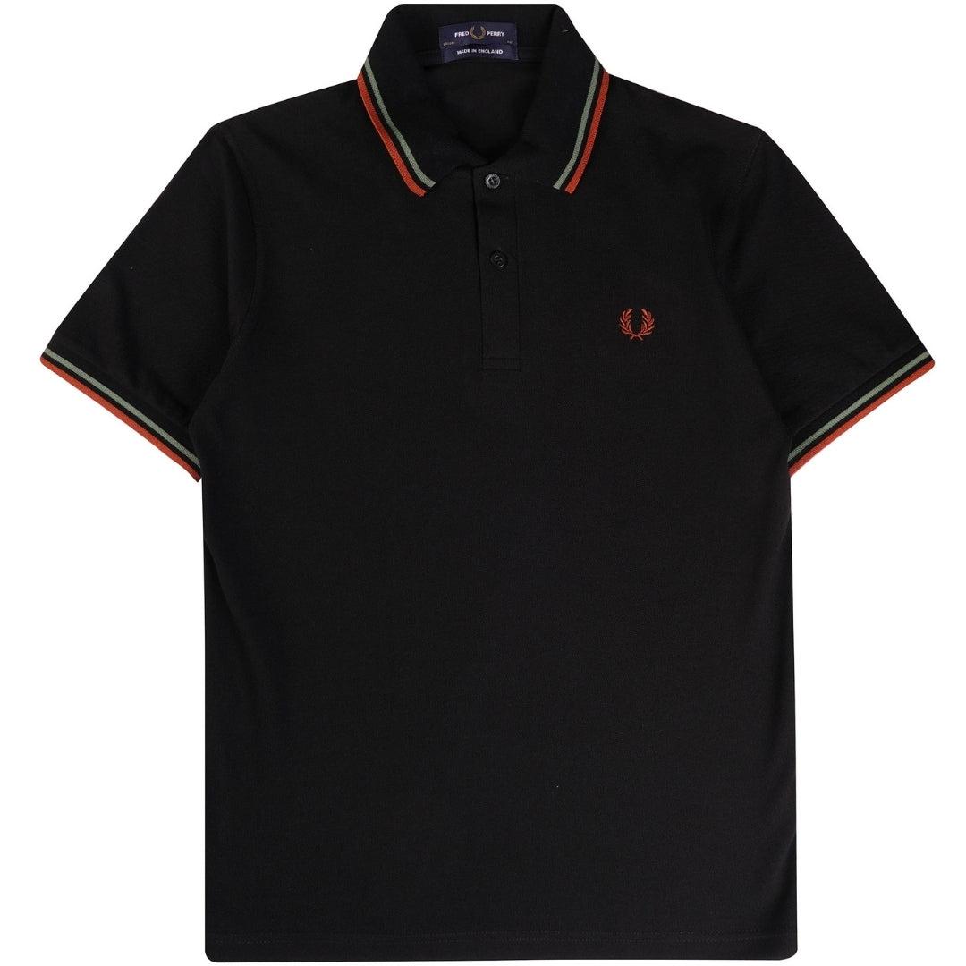 商品説明 ・ Fred Perry UKメンズサイズ(ヌード寸法胸囲/ウエストcm): XS(81-86/71)、S(89-94/76)、M(97-102/81)、L(104-109/86)、XL(112-117/91)、XXL(119-1...