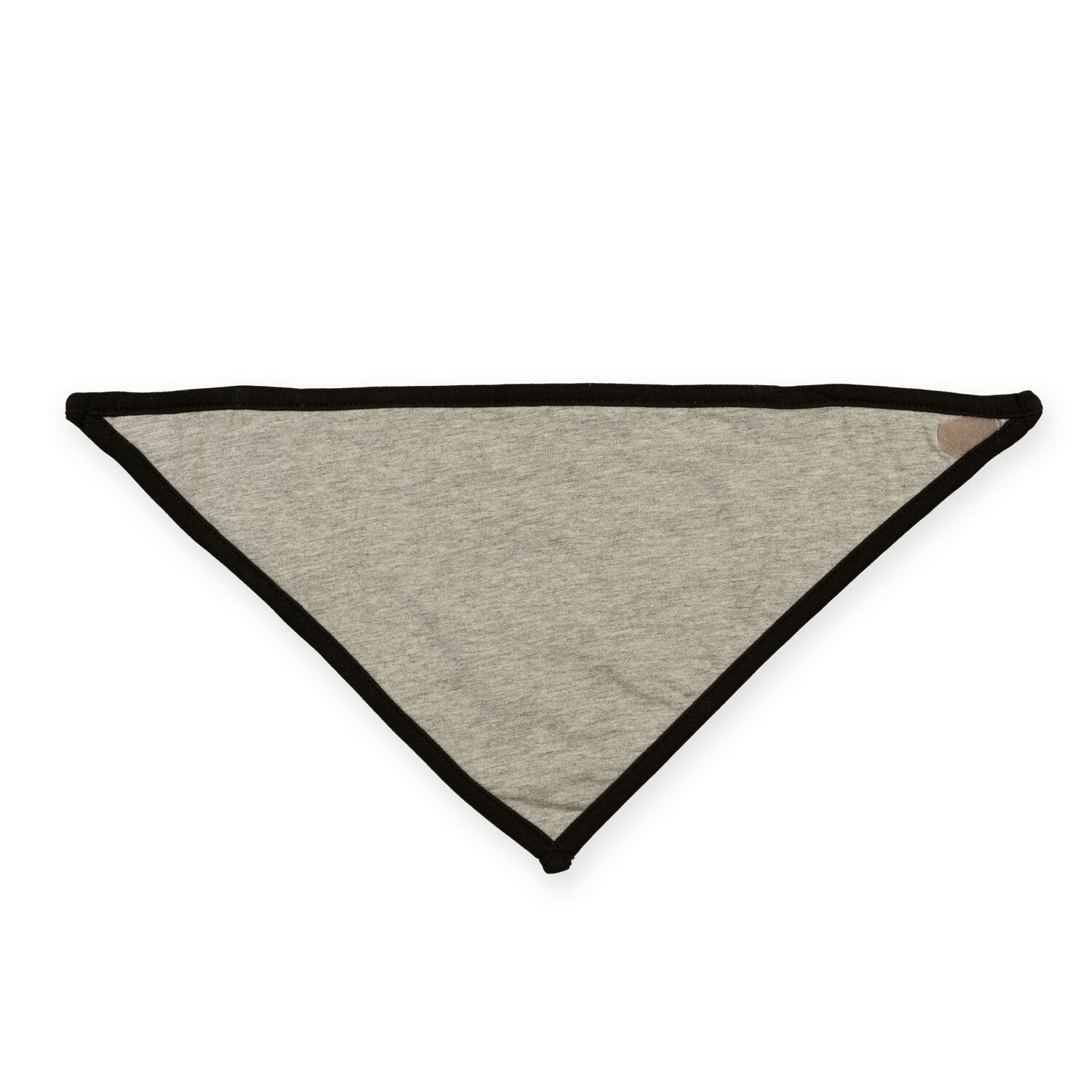 商品説明 ・ バンダナビブ。・ 二重素材。・ バインディングディテール。・ 面ファスナー留め。・ リバーシブル。・ 素材:コットンインターロック100%。・ 200gsm。カラー 20/02/2026 / UTRW4262