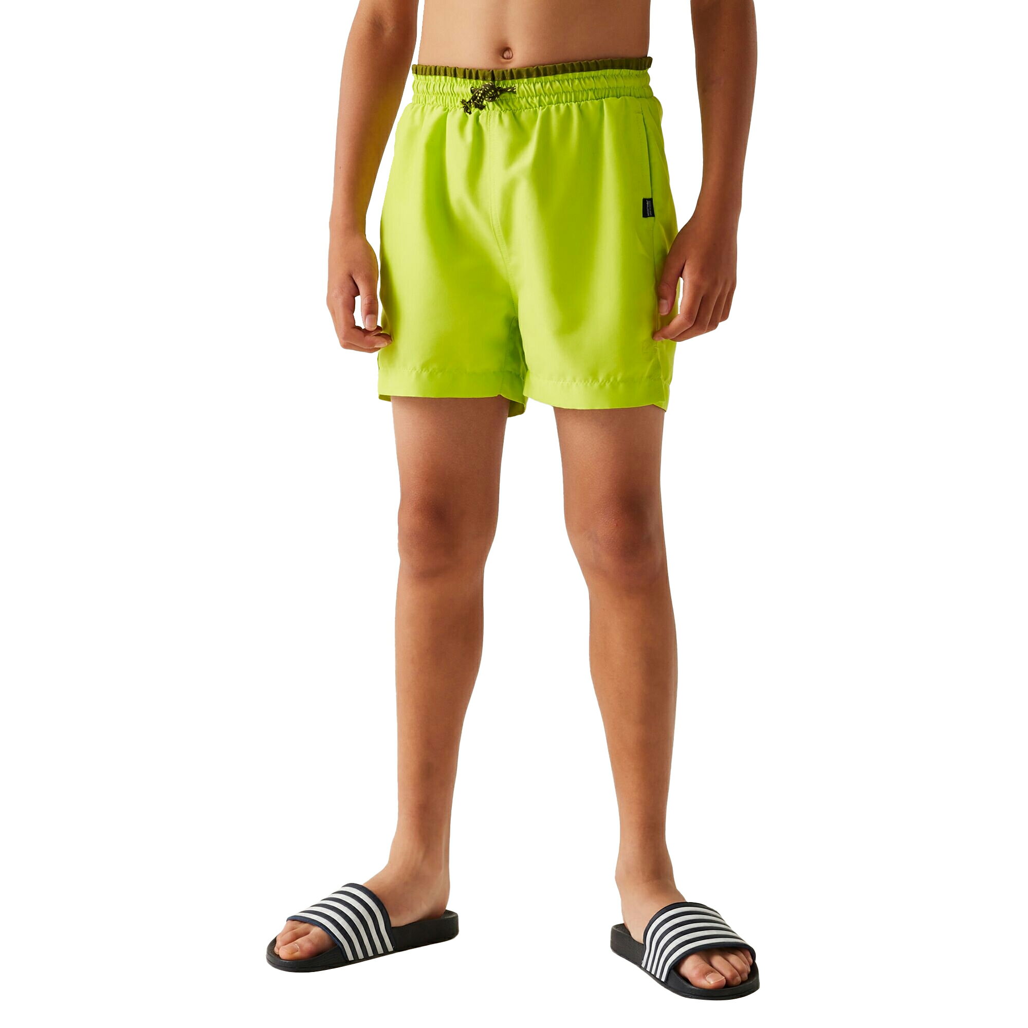 商品説明 ・ Regattaキッズサイズ(目安身長/ヌード寸法胸囲/ウエストcm): 2 歳(92/53-55/52-53)、3-4 歳(98-104/55-57/53-54)、5-6 歳(110-116/59-61/55-57)、7-8 ...