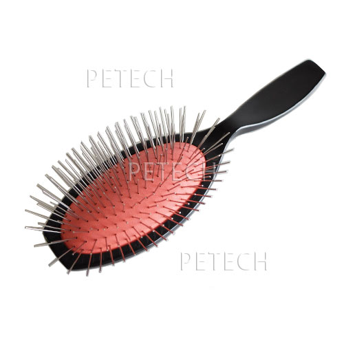 ラバーは、ミドルハードラバータイプ。ケイプロ　GROOMERピンブラシNO.486に比べ少し硬めです。【特徴】＜インサート植毛ピン＞土台に対して固定するのではなく、ラバーに埋め込む(インサート)することでピンの抜けや貫通を起こさず、最適なば...