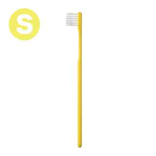 入荷目安：「2〜5営業日」■商品について予防歯科×動物の専門家で、 気持ちいい「超やわらかな設計」を実現「痛いから犬は歯みがきを嫌がる」という理由から、従来の歯ブラシでは用いられなかった超極細毛を採用、また、毛足を長くすることで、さらにやさ...