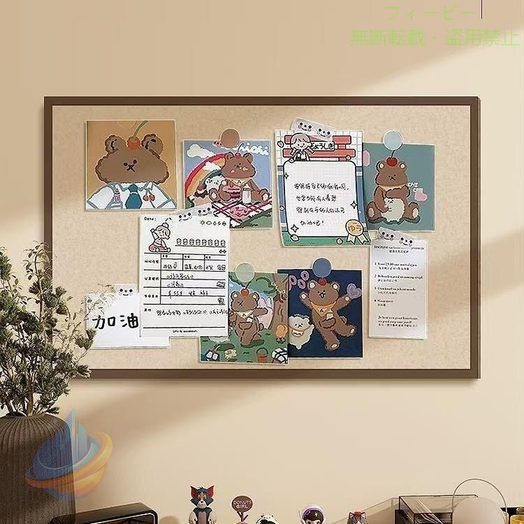 スペック 商品名：コルクボード サイズ：40*60cm/60*80cm/60*120cm 素材：フェルト おすすめポイント ♪壁面装飾を楽しく♪ 付属の押しピンで貼るだけ簡単設置！ 穴を開けず、ナチュラルで壁なじみが よく見た目もおしゃれで...