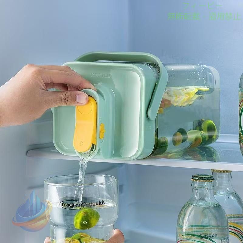 商品名:麦茶ポット 冷水筒 ピッチャー 横置き 耐熱 3.5L 洗いやすい ハンドル ロック付き お茶ボトル ミニウォーターサーバー 冷蔵庫 大容量 商品説明:ピッチャー アウトドア お茶ポット プラスチック 広口 透明 サイズ:3.5L ...