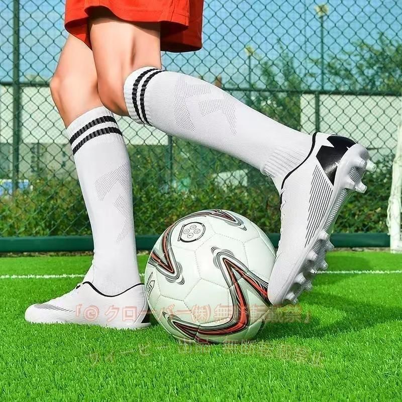 商品情報 シューズ内の蒸れを抑え快適にトレーニングが行え、スポーツの快適性をさせます。抑菌防臭機能を持つので、履き心地が快適。 良い通気性裏面は通気性の素材を採用して、通気性と吸汗性が抜群、足を自由に呼吸させる。シューズ内の蒸れを抑え快適に...