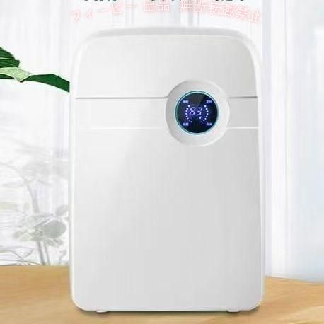 強力除湿この除湿機は、オールシーズン使えるコンパクト除湿機です。特にカビが繁殖しやすい梅雨季節にからりとした空気を提供いたします。 取り込んだ空気を冷却して、室温との温度差による結露で空気中の水分をタンク内に吸収してから乾燥した空気を排出し...