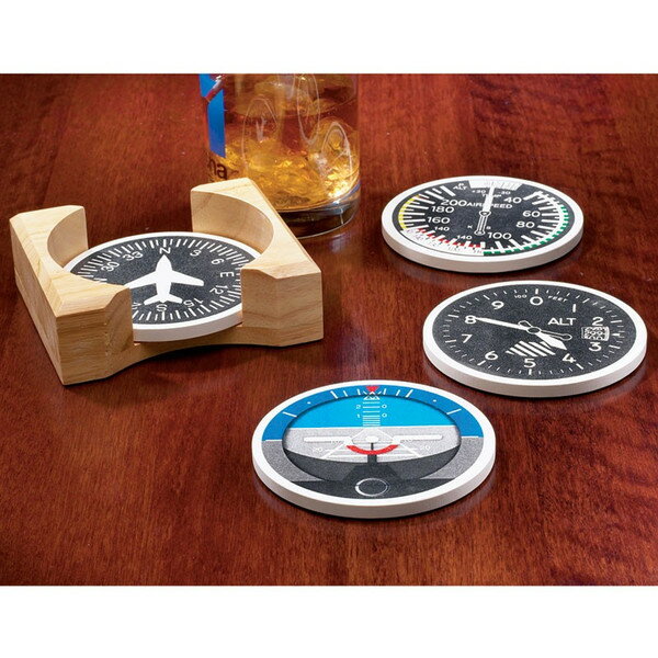 サイズ：直径10cm 高度計・スピード計・ジャイロ・水平計の4セット入りになります。 カップの下に置いて使って下さい。