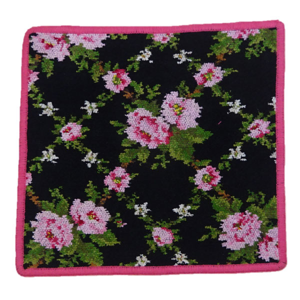 ■新品 ■FEILER(ドイツ) ■25x25cm　ウォッシュタオル　ハンカチ ■シュニ−ル織 ■ブランドの箱や袋のご用意はありません。 ※総柄のため大差はありませんが、裁断位置により柄の個体差があります。 ※フェイラーは日本とドイツで商品...