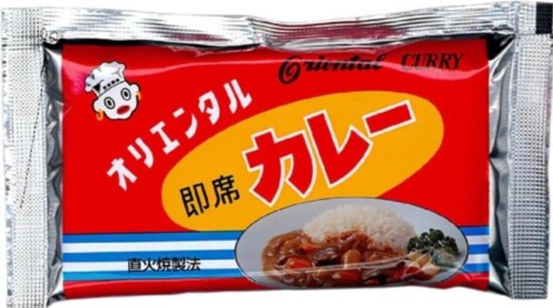 内容量:95g×10個 原材料:小麦粉、食用油脂(豚脂、牛脂)、カレー粉、食塩、砂糖、トマトペースト、コーンスターチ、粉乳、リンゴペースト、ピーナッツバター、にんにく、醤油、ビーフエキス、香辛料、調味料(アミノ酸)、カラメル色素、乳化剤、(...