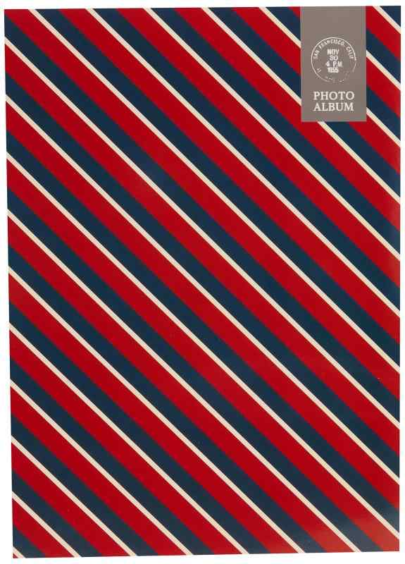 ナカバヤシ ポケットアルバム5冊組 ストライプ レッド 5PL-270-33-R本体寸法:タテ288×ヨコ206×背巾60mm本体重量:694g表紙:印刷コーティングボード表紙印刷ポリプロピレン貼り5冊ソフトボックス入L判用3段ポケットポイ...