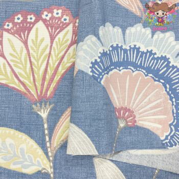 商品詳細 商品名 ドイツ輸入生地 キャンバスプリント生地（約48cmx65cm） 柄名 花 青 ピンク 商品説明 幅広く使えて便利な『使い切りカットクロス』 心地のよい素材。バッグ等の小物に最適。 OPP袋入り オリジナル巾着袋やナフキン、...