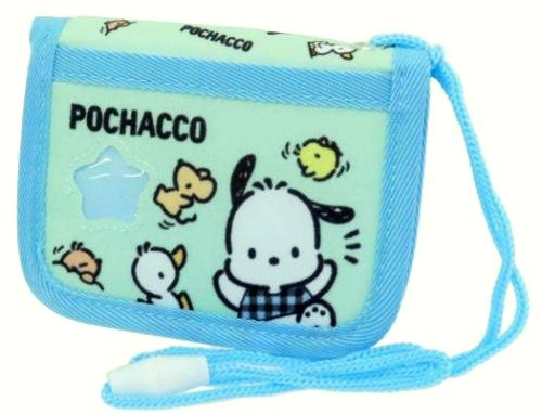 ＜お気に入りの財布をもってお出かけ！＞ ●首掛け可能なストラップ付きです！ ●本体　ポリエステル ■MADE IN CHINA