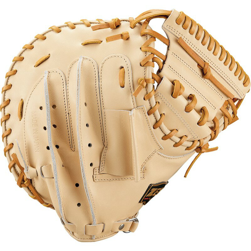 グラブに最適なしなやかさと耐久性をあわせ持つ厳選された北米原皮から日本のタンナーによって加工されたプロステイタスレザーに特殊仕上げを施し、ナチュラルで優美な質感、しっとり吸い付くようなタック感、引き締まった風合いを持つ新開発プロステイタスプ...