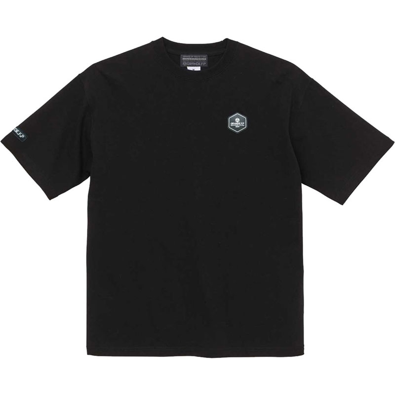 商品の説明 GRANDE.F.P定番の超極厚生地＆ビッグシルエットの最上級グレードTシャツ。 シャリ感のあるオープンエンド双糸を極厚に編み立てたヘヴィーデューティーの生地に、シンプルで、インパクトのあるGRANDE.F.Pシリコンラバーワッ...