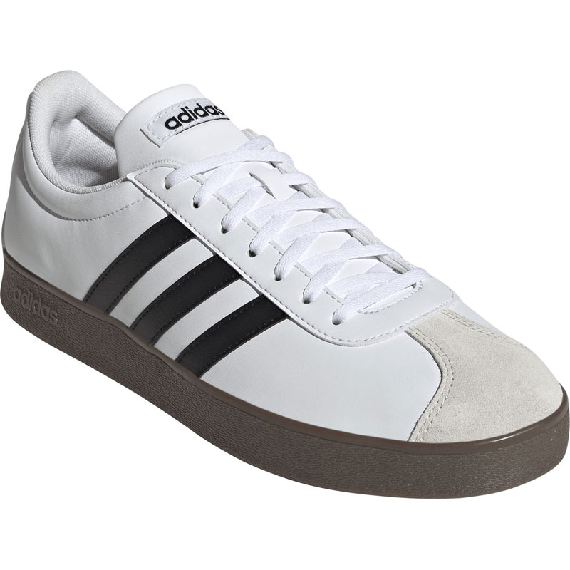 商品の説明 テーラードパンツでスマートに決めたいときも、カジュアルなジョガーパンツをはいて週末を楽しむときも、どんなコーディネートにもマッチするアディダス シューズ。 滑らかなアッパーに、足裏にソフトな感触をもたらすライニングを合わせている...