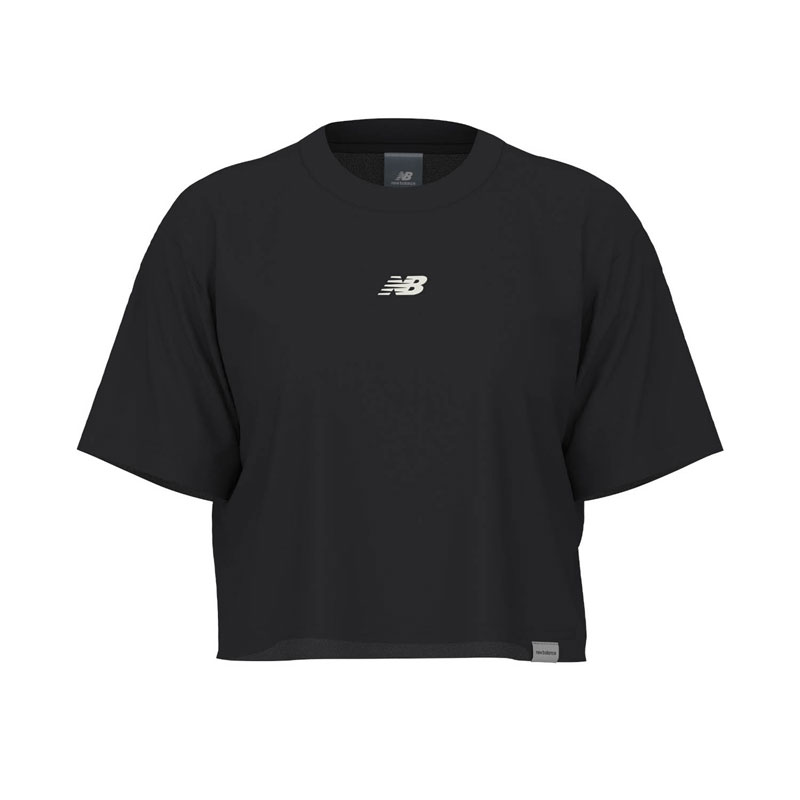 日本人の体型に合わせて開発されたトレーニング向けクロップTシャツ。 背中の｢The Intelligent Choice｣のリフレクティブプリントがアクセント。 コットンライクなポリエステル100%素材を使用し、リラックスフィットのボックス...