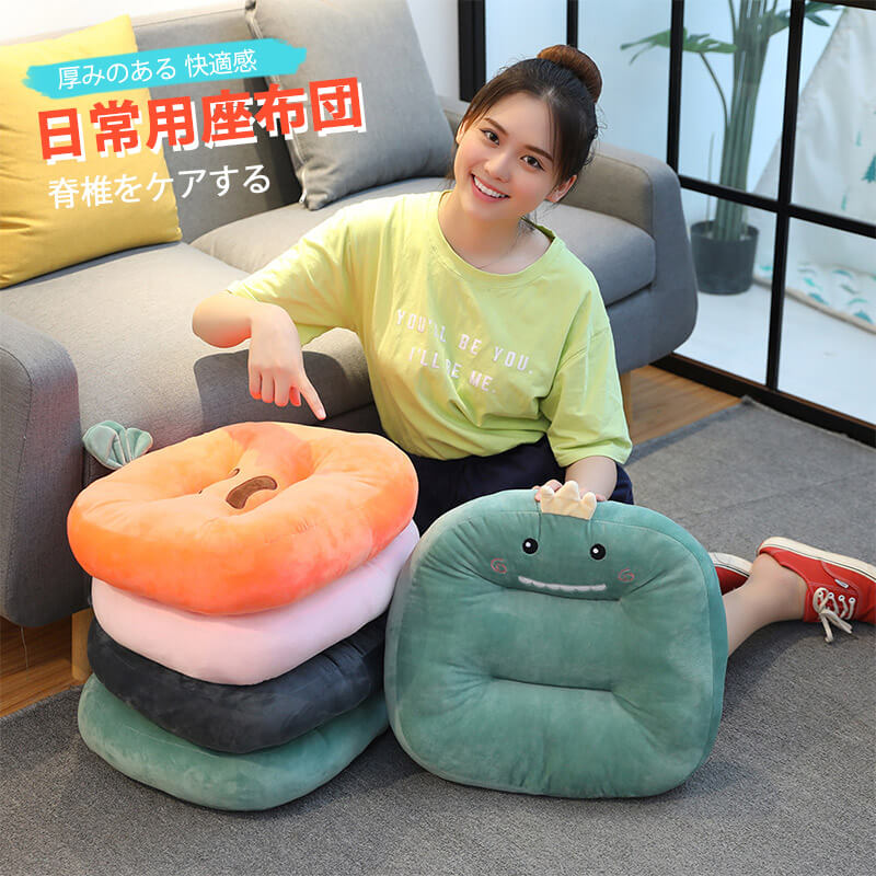 商品情報 商品名称：日常用座布団 生地：ベルベット 充填：pp綿 タイプ：下記の図 サイズ：45*40*12cm 注意：手作業で測るから、1-3cmの誤差があるかもしれません。 産地：中国