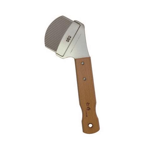 【商品説明】強化型雑草ブラシ 片手持ち用鎌などの除草具、草刈機などで刈り取ることが出来ない、あの雑草に。コンクリート・アスファルト・敷石などの隙間に生えた雑草を刃先を気にせず刈り取れます。【サイズ】●刃部幅：80mm●全長：270mm【材質...
