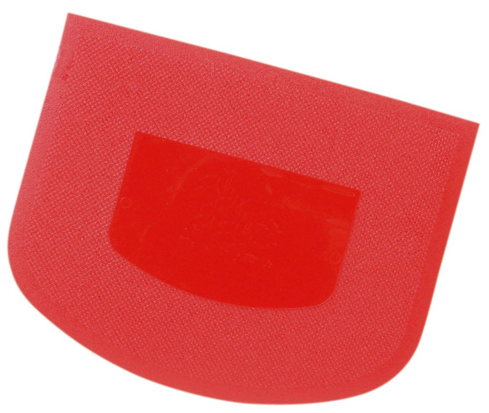 商品情報商品の説明生地がくっつきにくい表面エンボス加工のスクレッパー主な仕様 生地がくっつきにくい表面エンボス加工のスクレッパーサイズ:12×9.5×0.3cmbr素材・材質:ポリエチレン(耐熱温度80度)生産国:日本ブラント名: 貝印(K...