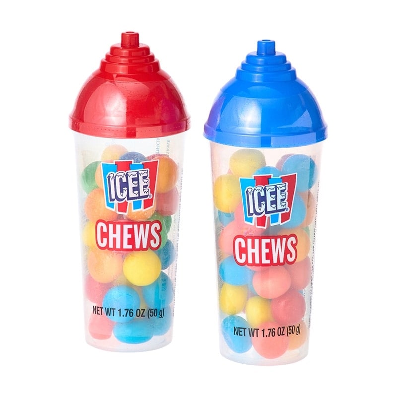 「ICEE(アイシー)」の人気フレーバーをイメージした、ソフトキャンディです。ブランドを象徴するドリンクカップ型のパッケージに、チェリー、ストロベリー、ブルーラズベリー、オレンジ、レモン、グリーンアップルの6種類のフルーツフレーバーが入って...