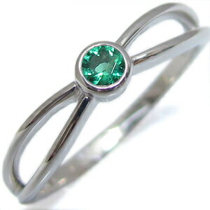 5月誕生石エメラルドを一粒使用したシンプルデザインの10金製リングです。 ※こちらの商品は【10金カラー3色の中から】お選び頂けます。 ※対応サイズ【6号から16号】 本体素材:K10ロジウムコーティング/K10イエローゴールド/K10ピン...