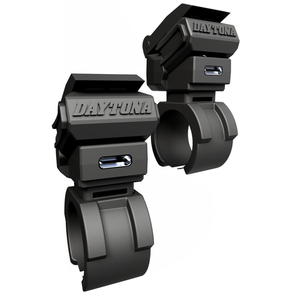 メーカー名：デイトナメーカー品番：61402●バイク専用電源USB Type-C+Type-C。2ポートで複数のデバイスを同時に充電可能●急速充電対応 / 充電規格 PD3.0 / 最大60W(2ポート合計)●グローブをつけたままワンタッチ...