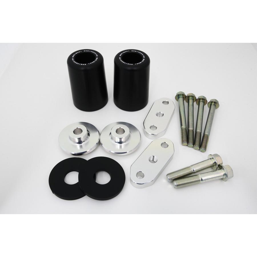 メーカー名：モリワキエンジニアリングメーカー品番：05030-21165-00適合情報：ホンダ[HONDA] CB750 [RC42] 全年式色[カラー]：ブラック◆「スキッドパッド」は、万一の転倒時にエンジン本体への損傷を低減するエンジン...