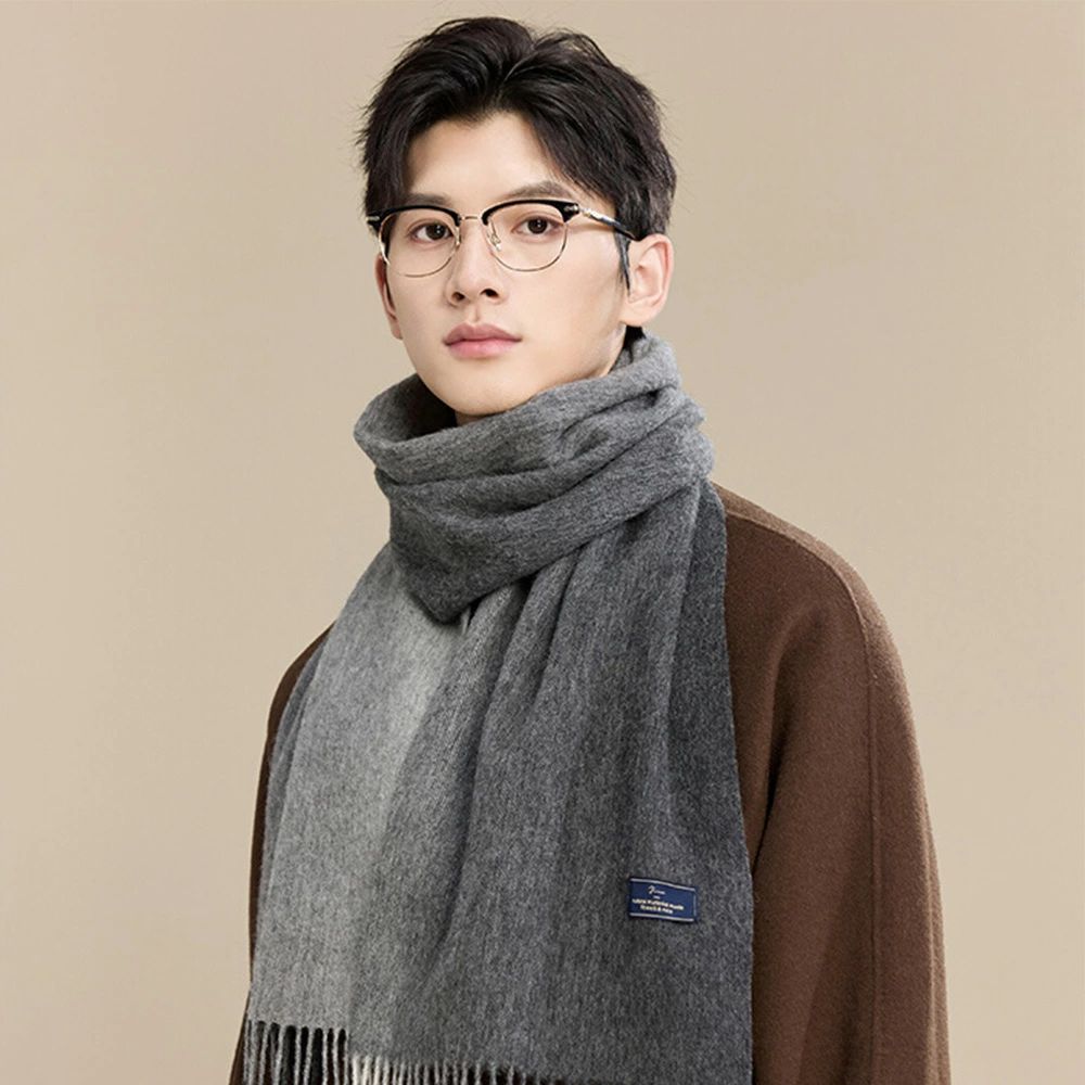 優しい肌触りに仕上がり 高品質のきめの細かい素材を採用して作られております。羽のようにふわふわで暖かくて、絹のような柔らかいです。冷たい外気を遮断し熱が逃げるのを防ぐのでとても暖かく着用できます。冬には欠けられない定番グッズです！ 肌に優し...