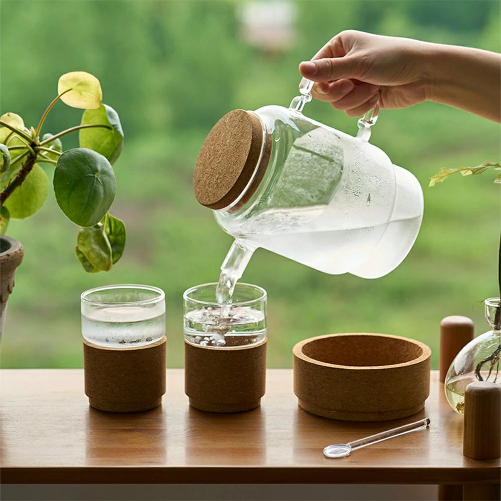 耐熱ガラスだからできる万能型お茶ポット 直火対応仕様 kiyokyou耐熱ガラスは何度まで耐えられる？直火はOKなの？ -20度~400度まで耐えることができますが、耐熱温度差120℃、弱火をおススメ。 ただし耐熱温度以下であっても、温度差...