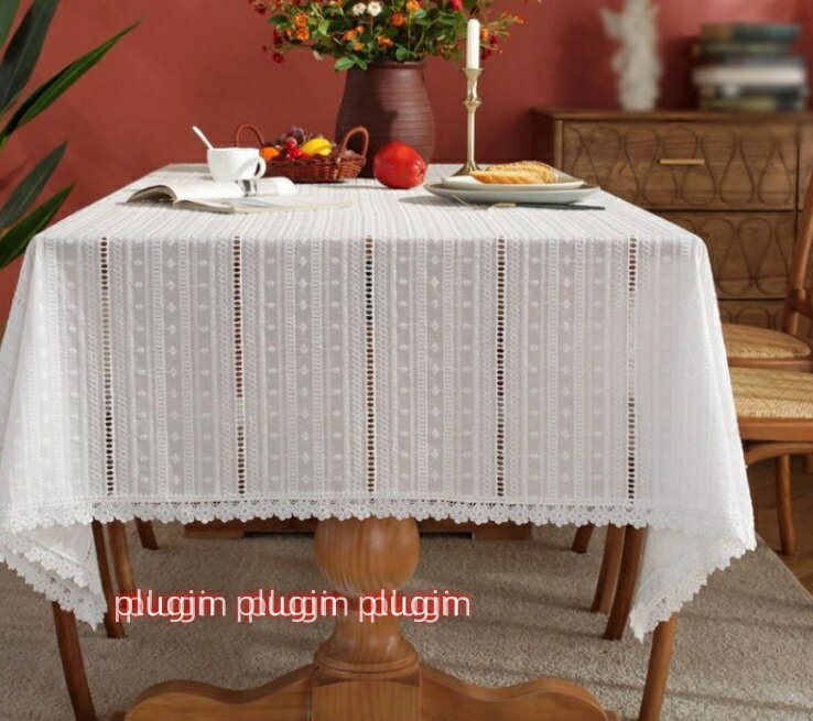 メイン素材：綿・コットン【無地デザイン】シンプルな北欧デザインは色々な装飾スタイルに適合します。日常の食事をエレガントな雰囲気をプラスします。【耐久性】丈夫な生地なので、テーブルを傷や汚れから守れて、敷くだけで明るい雰囲気になり、食卓が華や...