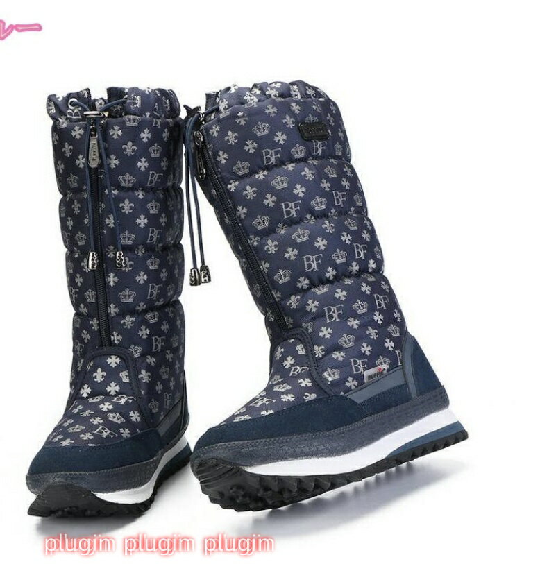 表地：ナイロンメイン素材：EVA【筒丈】:31cm/ヒール：3cm 【防寒】内側には足先までふかふかと触り心地のよいフリースのような素材を起用し、足を優しく包み込むので寒い外気から足を守ります。足を入れた瞬間から暖かさを実感できるボアをつま...