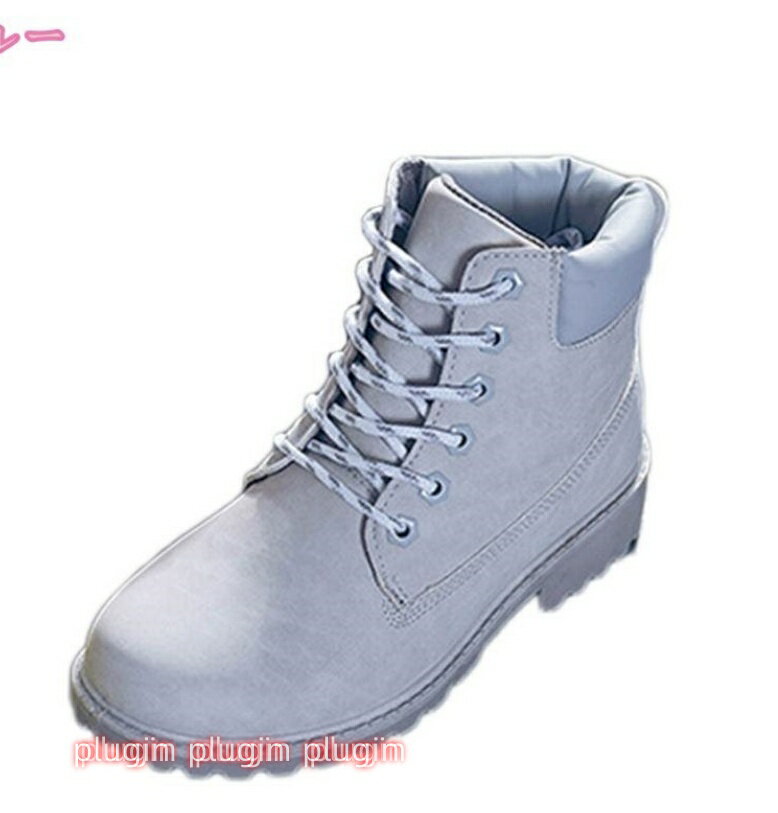 表地：合皮メイン素材：綿【 サイズ】： 22.5cm 23cm 23.5cm 24cm 24.5cm 25cm 25.5cm 26cm 防滑、防水、防寒機能を備えたスノーブーツは、この秋と冬に最適です。【内側ボアで暖かい】防寒靴には内側全体...