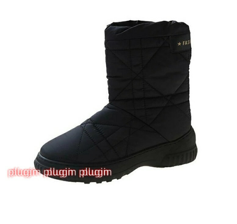 表地：布メイン素材：ゴム【優しい肌触り】 柔らかい素材で、足に負担がかかりにくく、履き心地は非常に軽いです。内側のボアがついており、ふわふわで防寒性に優れます。ブーツは表の縫い目などもしっかりしています。柔らかな質感や肌触り、保温性、通気性...