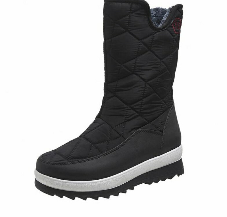 表地：綿メイン素材：pu【防寒】内側には足先までふかふかと触り心地のよいフリースのような素材を起用し、足を優しく包み込むので寒い外気から足を守ります。足を入れた瞬間から暖かさを実感できるボアをつま先まで全面に施し防寒性が格段にアップ。防寒対...