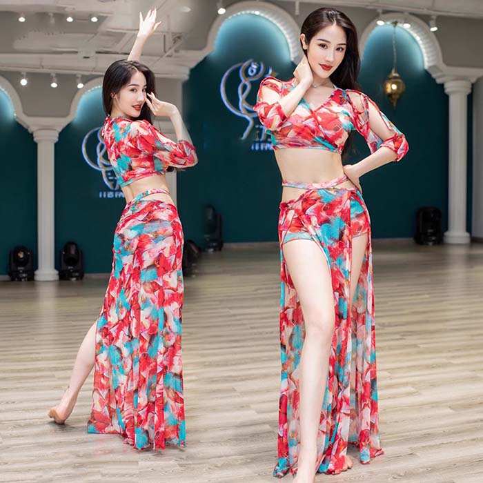 BorderColor="#FFFFFF"> 商品 ダンス衣装 セット 内容 トップス1点+スカート1点(インナーパンツ付き) 素材 ポリエステル サイズ S：トップス丈31cm　トップスのウエスト56cm　袖丈50cm　ヒップスカーフ丈9...