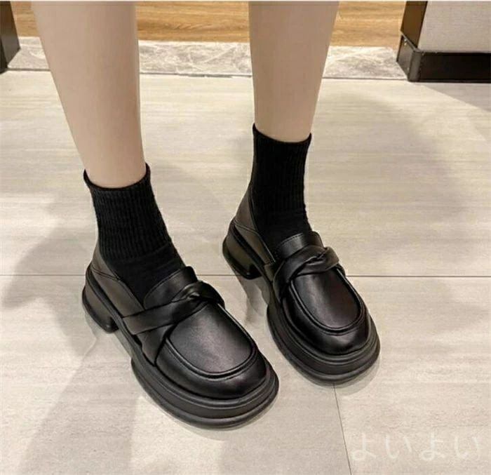 当店は他の店舗と在庫を共有し、商品の販売をおこなうとおりますため、ご注文をいただいた商品が在庫切れの状態になっている可能性をご承知おきください。通常の商品は発送まで約5日間を予想しておりますが、発送前には全ての商品を精密に検査いたしますが、...