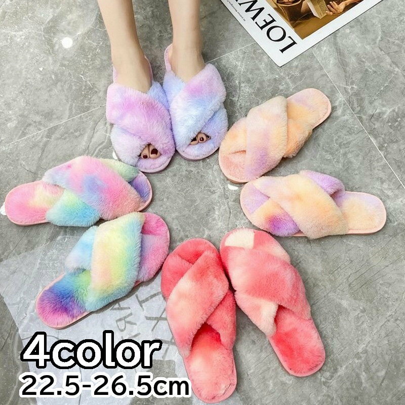 かわいいフェイクファーの前あきスリッパです。 おうち時間に気分も上がるふわふわ素材を使用したデザインです。 【カラーについて】 生産ロットにより柄の出方や色の濃淡が異なる場合がございます。 お使いのモニターや撮影時の光の加減などにより 画像...
